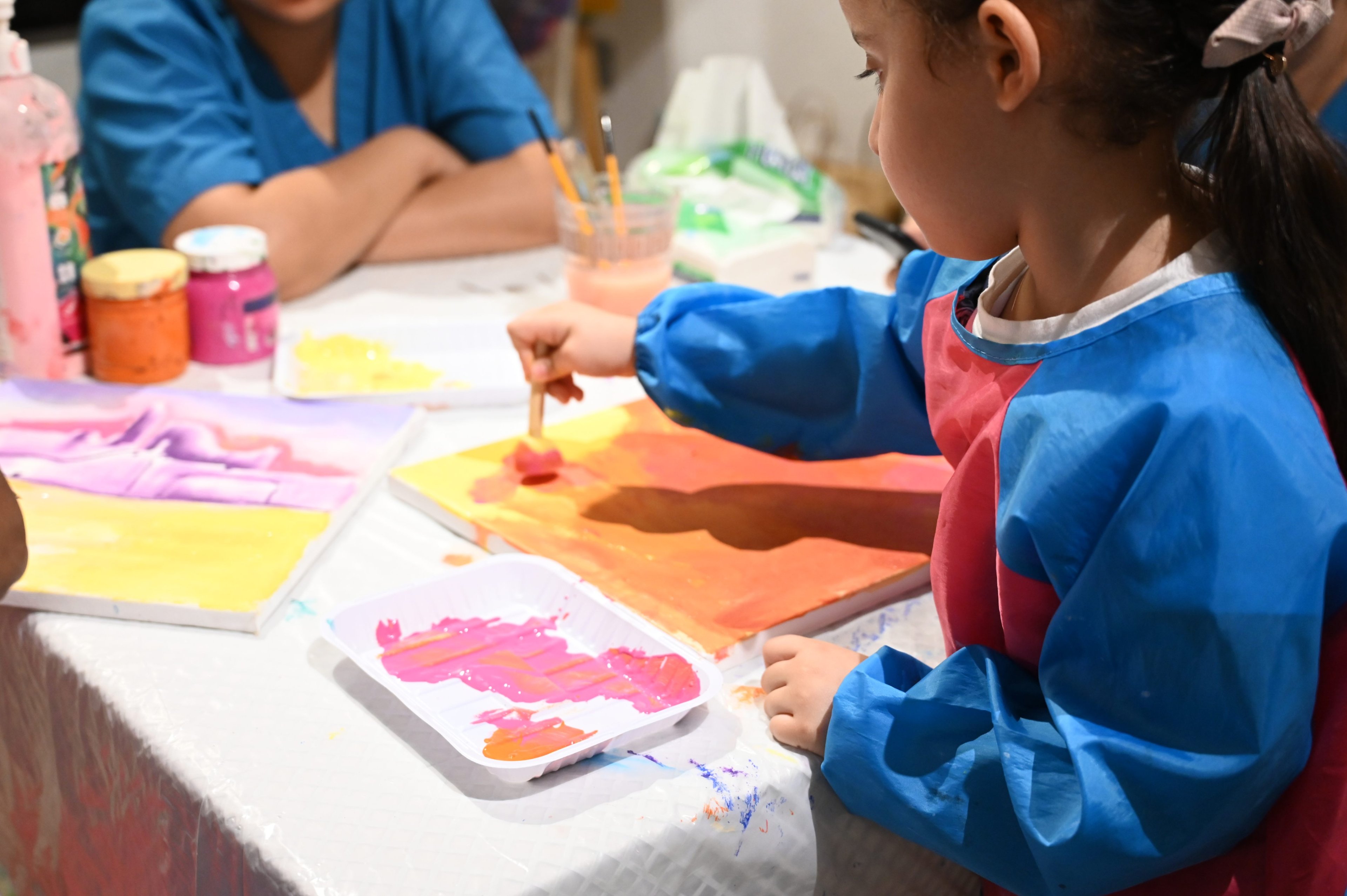 Lets Draw | Hala Yalla